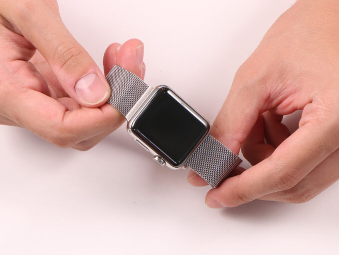 How To Install Apple Watch Bands | StrapsCo